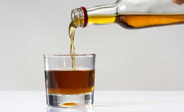 Το αλκοόλ προκαλεί το 4% των καρκίνων παγκοσμίως - HealthyLiving.gr